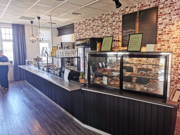 Vara-Bjertorp – en klassbana i slottsmiljö